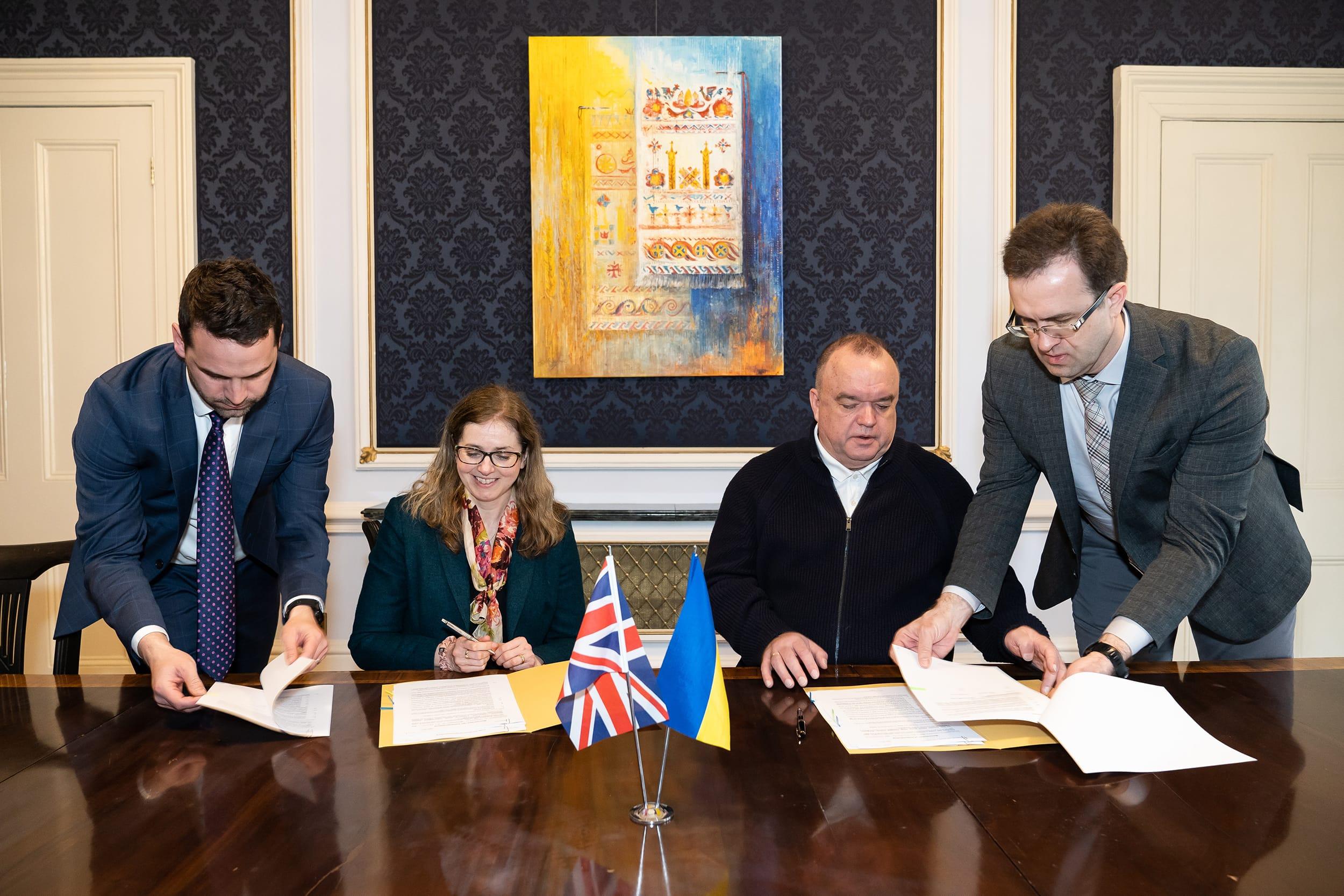 Rolls-Royce SMR signs agreement to support Ukraine re-build | Rolls ...